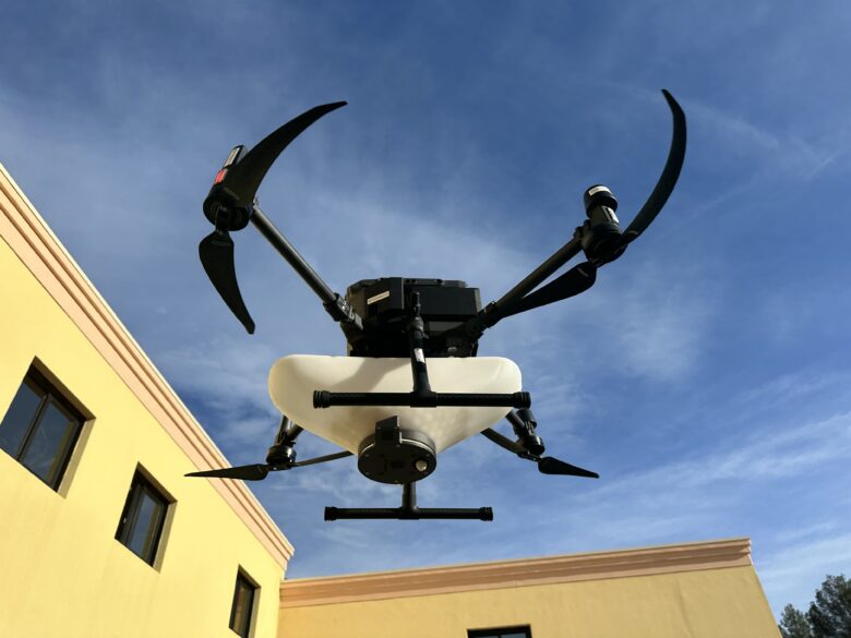 Epandeur de trichogrammes pour DJI Matrice 300 et 350 RTK - Flying Eye