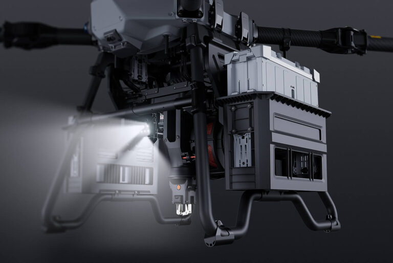 DJI FlyCart 100 : le drone cargo qui transforme la logistique aérienne ...